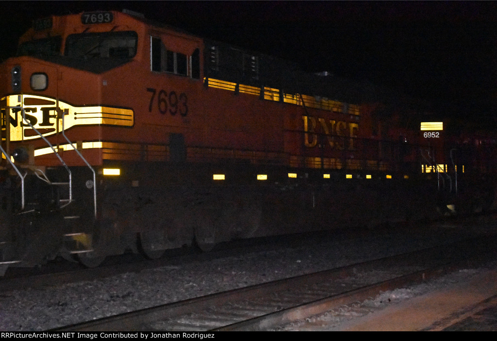 BNSF 7693